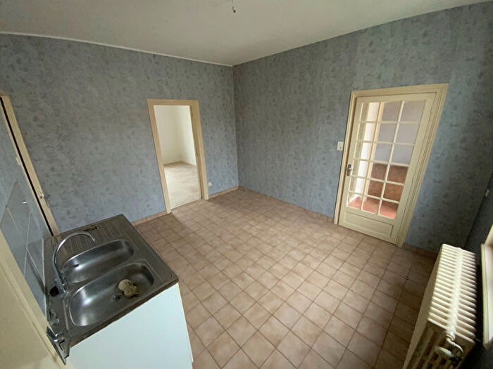 Appartement 3 pièces à Le Creusot, Sud Est, à louer
