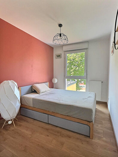 Appartement 1 pièce à Guyancourt, Villaroy, à louer