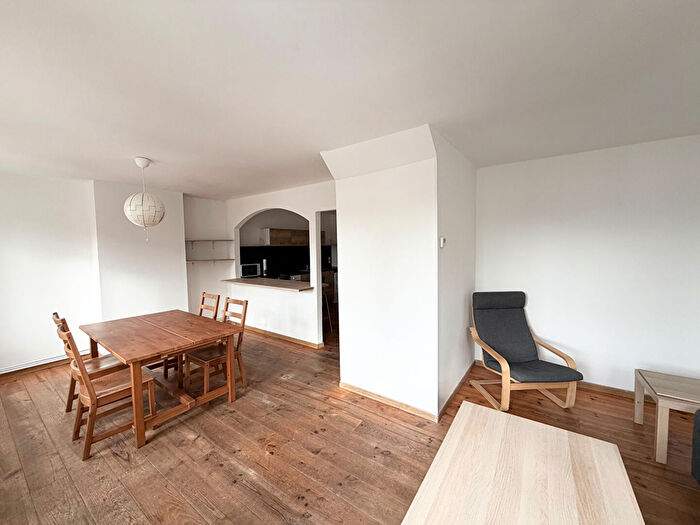 Appartement à louer - Calais, Hôtel de ville - 3 pièces - 2 chambres