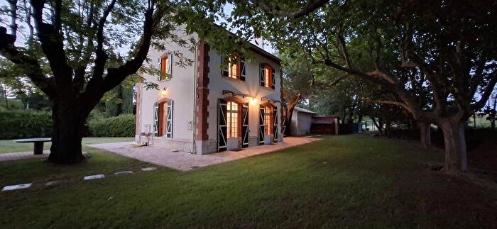 Maison 5 pièces à louer - Esparron