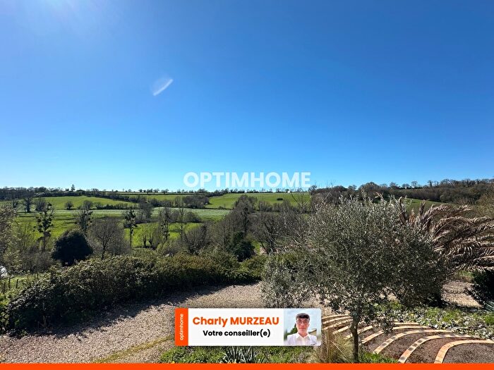 Maison à vendre - Montournais - 6 pièces - 4 chambres