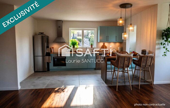 Maison 5 pièces à vendre à Le Grès