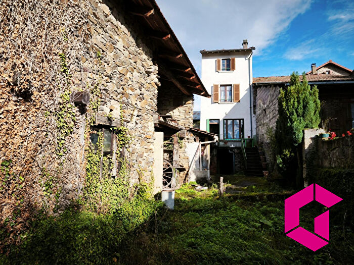 Maison à vendre - Dore-léglise - 6 pièces - 4 chambres