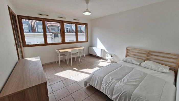 Appartement 1 pièce à Gratte Ciel, Villeurbanne, à louer