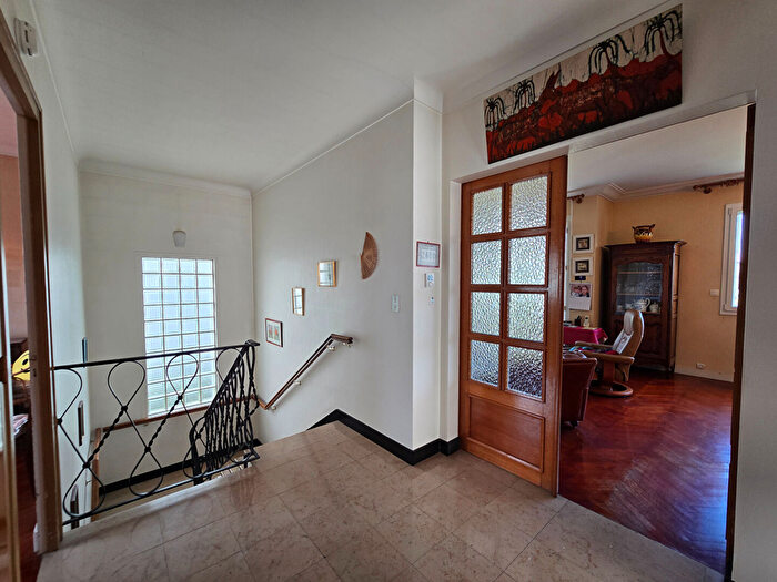 Maison à vendre - Rezé, Château - 8 pièces - 5 chambres