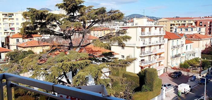 Appartement à vendre - Nice, Cessole - 2 pièces - 1 chambre