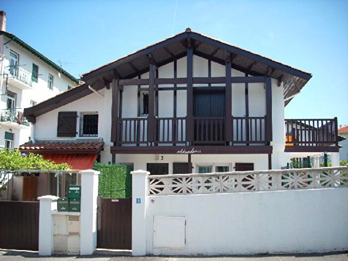 Hendaye, Gare, Joncaux : Appartement 3 pièces à vendre