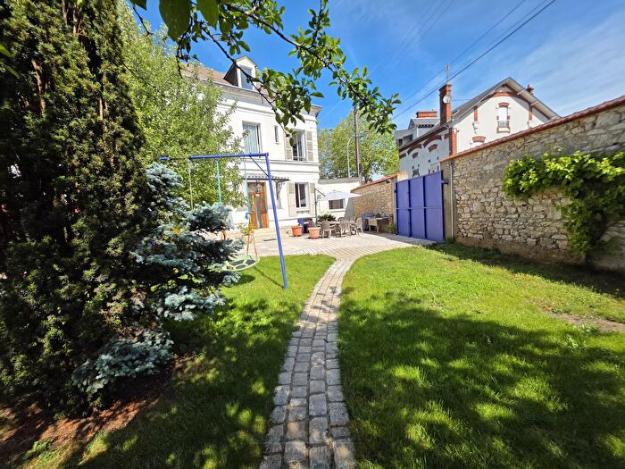 Maison 7 pièces à vendre à Montargis, Saint-Dominique