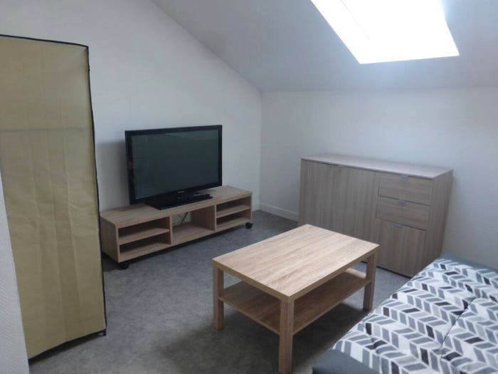 Appartement 1 pièce à Cernay Jamin-Jean Jaurès-Epinettes, Reims, à louer