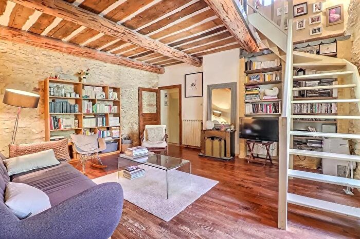 Maisons à vendre et appartements à louer - 1