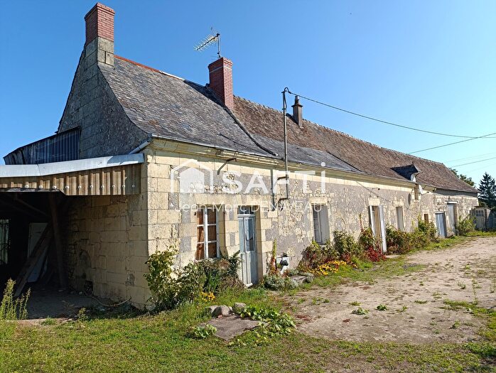 Maison 5 pièces à Benais, à vendre