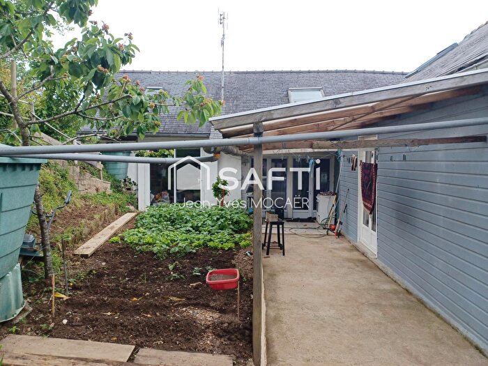 Maison 7 pièces à vendre - Pont-de-Buis-lès-Quimerch