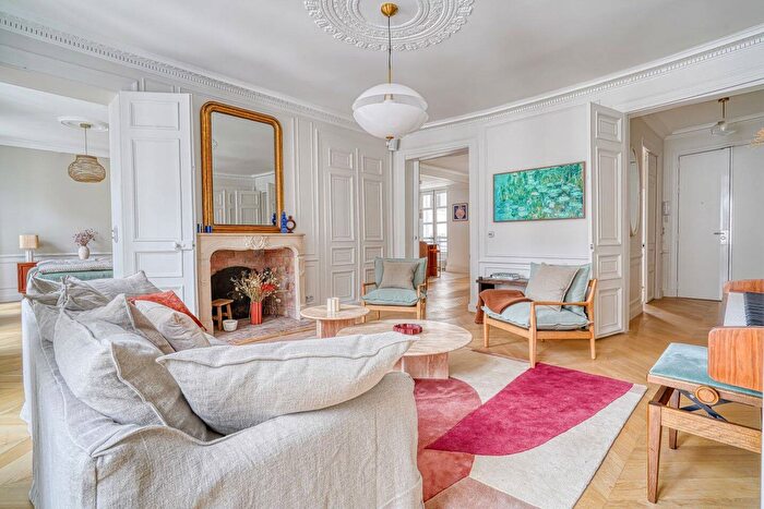 Appartement 4 pièces à Vivienne-Gaillon, Paris 2ème arrondissement, à louer