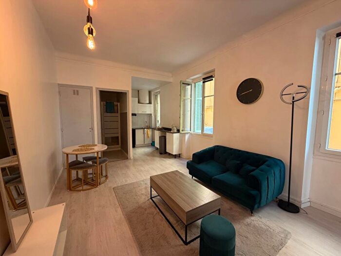 Nice, Thiers, Musicien : Appartement 2 pièces à vendre