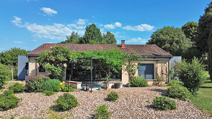 Maison 6 pièces à Tamniès, à vendre