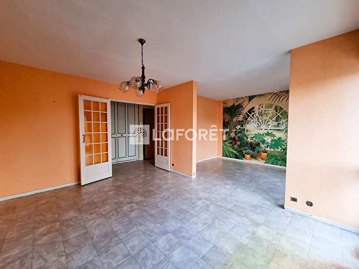 Appartement 4 pièces à Saint-Ouen-l'Aumône, Centre-ville, Prairie, à vendre