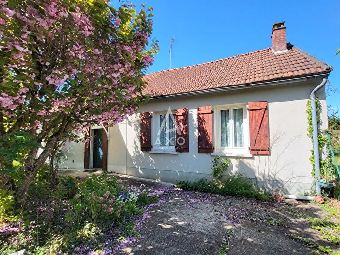 Maison à louer - Ferrières-en-Gâtinais - 4 pièces - 2 chambres