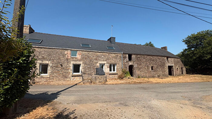 Maison 5 pièces à Camors, à vendre