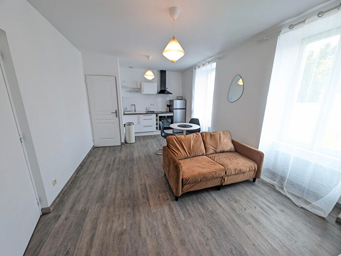 Appartement à louer - Bourges, Val dAuron, Hameau de Gionne, Mazières, Pijolins - 2 pièces - 1 chambre