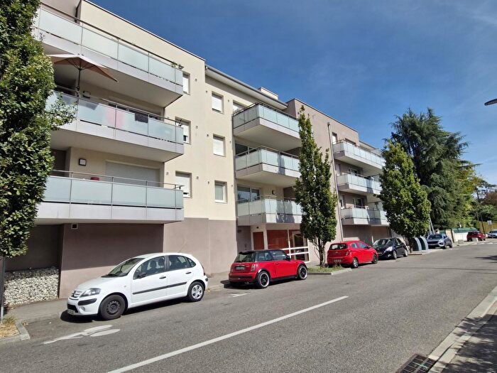 Appartement 2 pièces à louer à Bourgoin-Jallieu, Champaret, Boussieu
