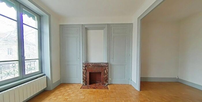 Appartement 3 pièces à louer à Lyon 2ème, Perrache, Confluence
