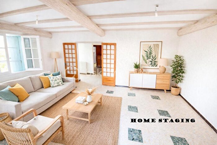 Maison à vendre - Nîmes, Puech du Teil - 6 pièces - 4 chambres