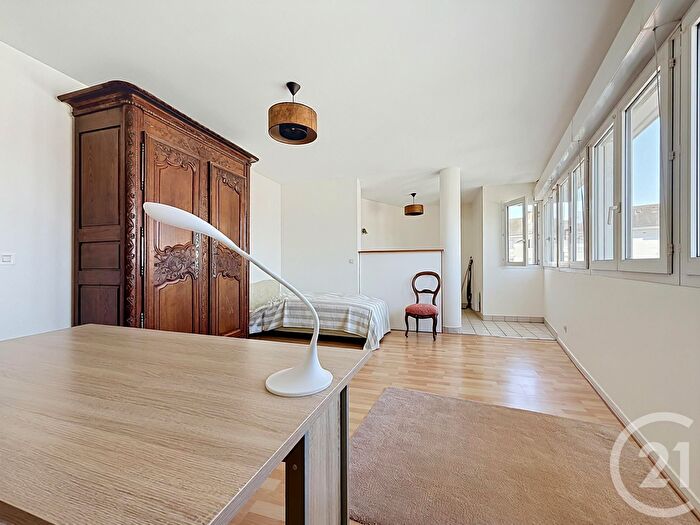 Appartement 1 pièce à Chartres, La Madeleine, à vendre