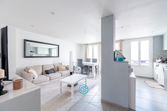 Appartement à vendre - Marseille e , La Blancarde - 3 pièces - 2 chambres