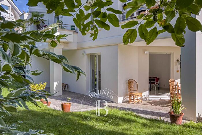 Appartement à vendre - Divonne-les-Bains - 4 pièces - 3 chambres