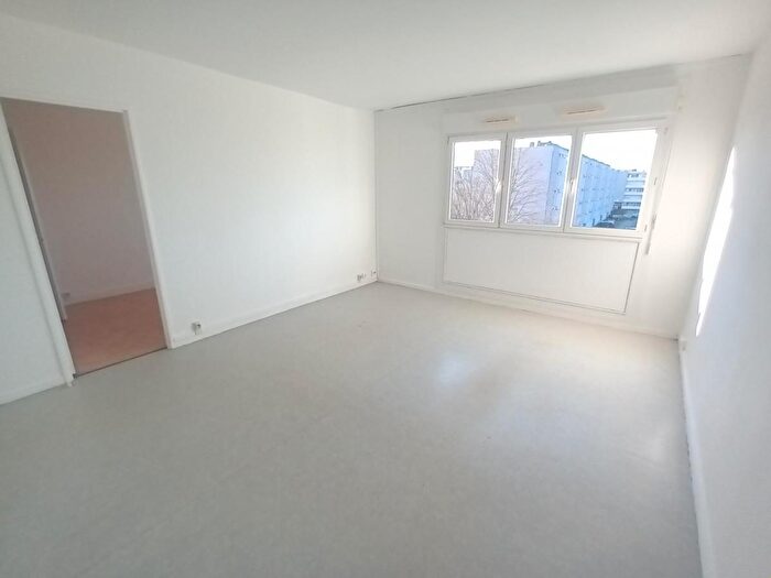 Appartement 3 pièces à Reims, Neufchatel, Orgeval, Laon, Zola, à louer