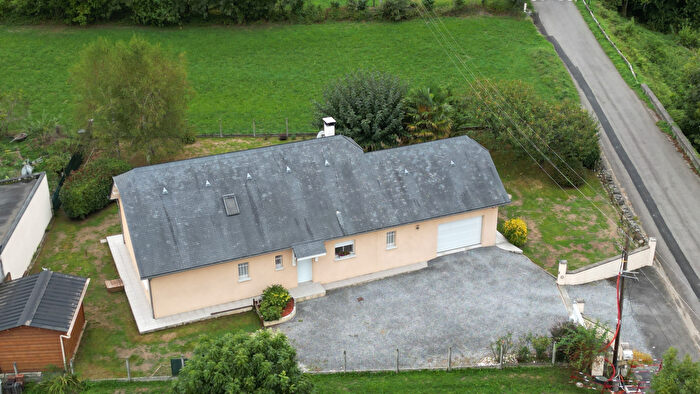 Eysus - Maison 5 pièces à vendre