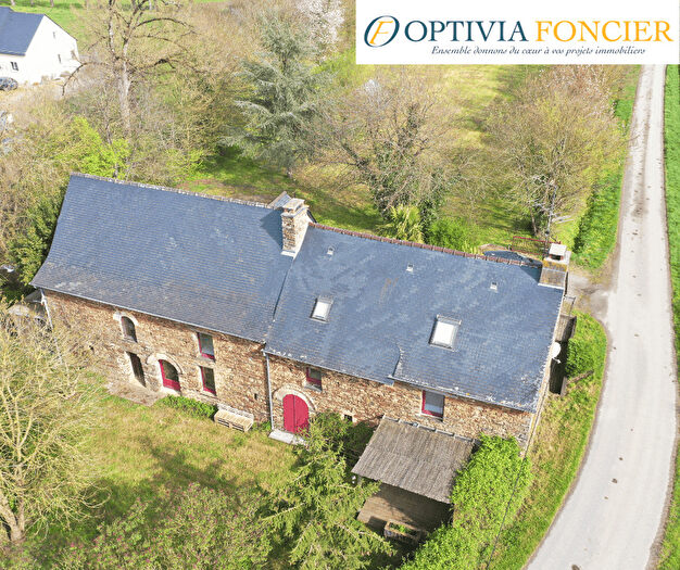 Maison à vendre - Bain-de-Bretagne - 8 pièces - 6 chambres