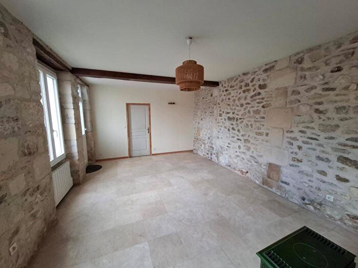 Maison à louer - Trosly-Breuil - 4 pièces - 3 chambres