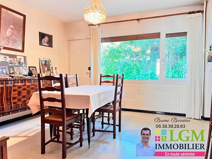 Appartement à vendre - Nîmes, Gambetta - 3 pièces - 2 chambres