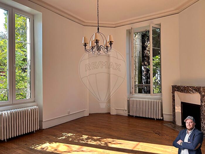 Appartement 5 pièces à vendre à Nevers, Cathédrale, Jonction