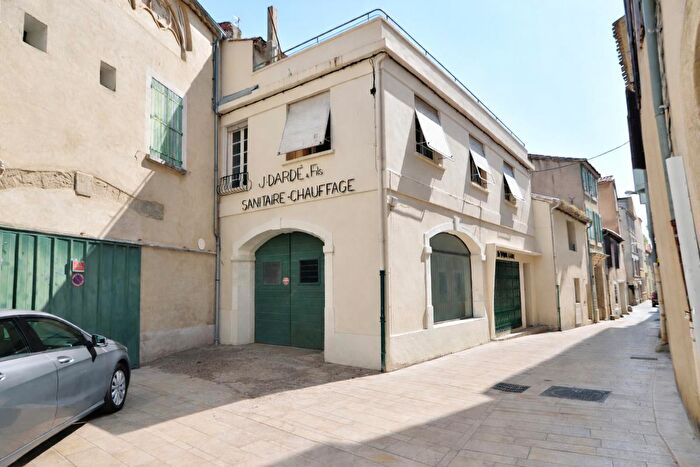 Maison à vendre - Narbonne, Bourg - 5 pièces - 3 chambres