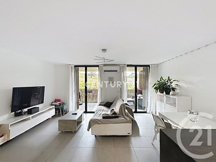 Appartement à vendre - La Penne-sur-Huveaune - 3 pièces - 2 chambres