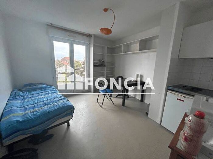 Appartement à louer - Robretières, La Roche-sur-Yon - 1 pièce