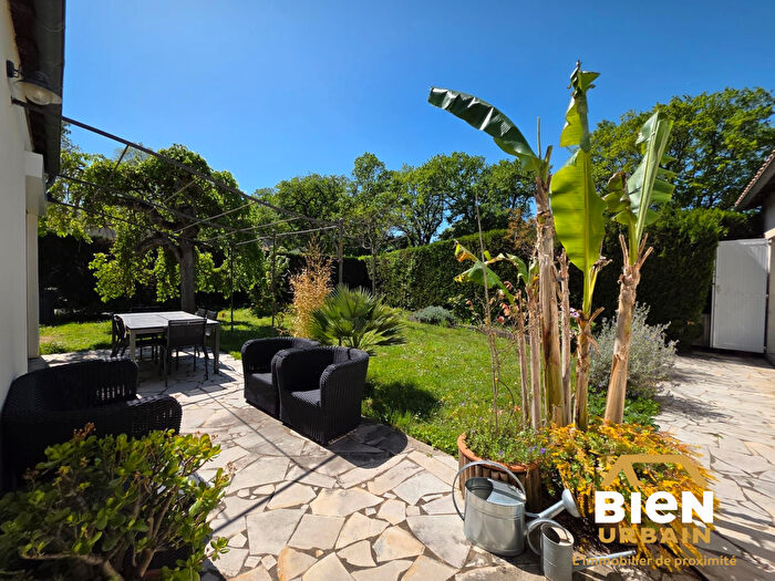Maison 6 pièces à vendre à Garons