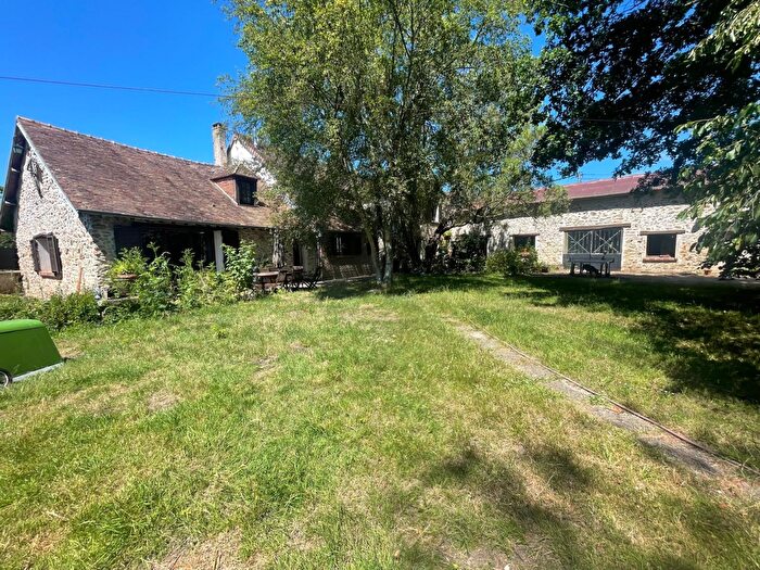 Angervilliers : Maison 7 pièces à vendre