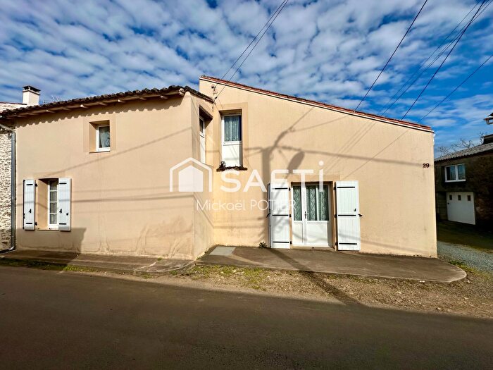 Maison à vendre - Moutiers-sur-le-Lay - 5 pièces - 2 chambres