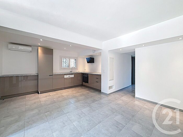 Appartement à louer - Opio - 3 pièces - 2 chambres