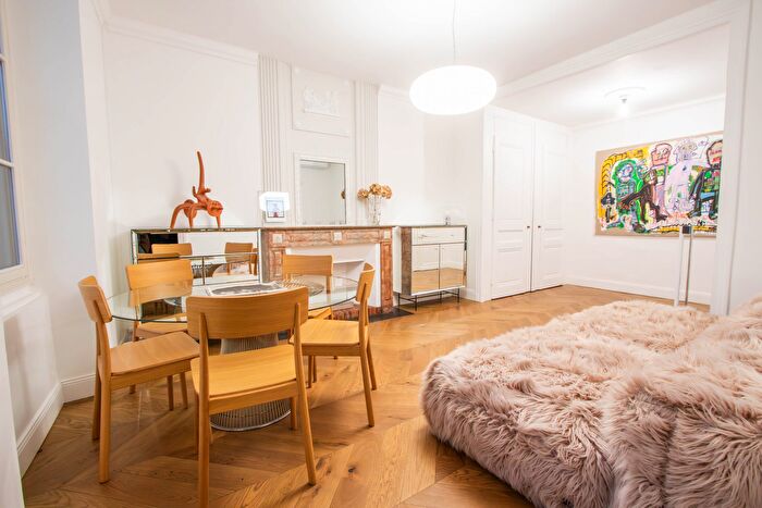 Appartement à vendre - Beaufort-en-Vallée - 2 pièces - 1 chambre