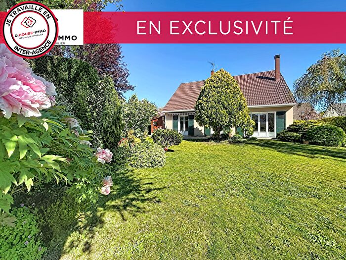 Maison 6 pièces à Combs-la-Ville, République, à vendre