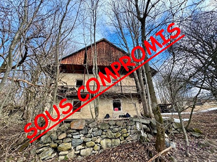 Maison à vendre - Albiez-le-Jeune - 10 pièces - 4 chambres