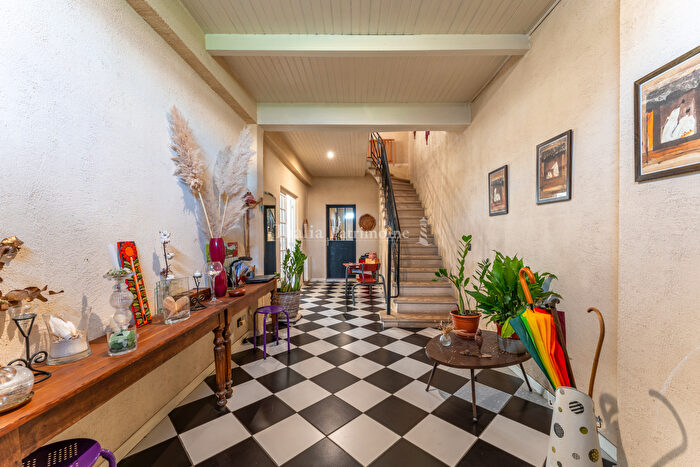 Maison à vendre - Mérignac, Saint-Augustin - 6 pièces - 4 chambres