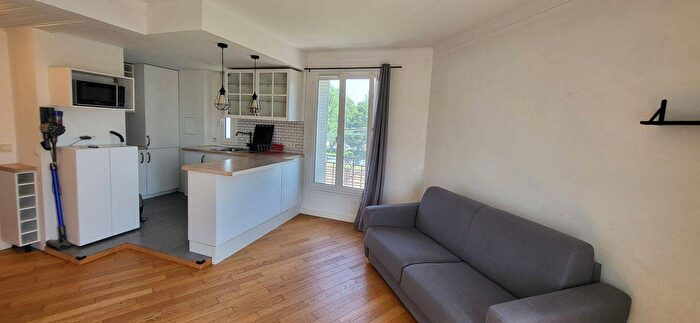 Juillet Zola, Alfortville : Appartement 2 pièces à louer