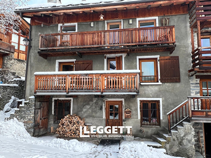 Appartement à vendre - Sainte-Foy-Tarentaise - 5 pièces - 4 chambres