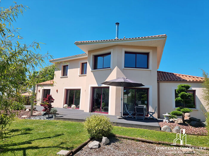 Maison à vendre - LOrbrie - 8 pièces - 5 chambres