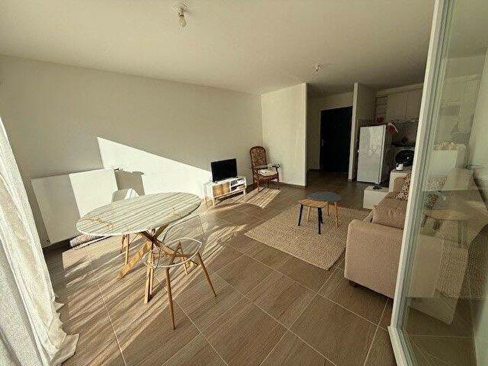 Centre, Divonne-les-Bains : Appartement 2 pièces à louer
